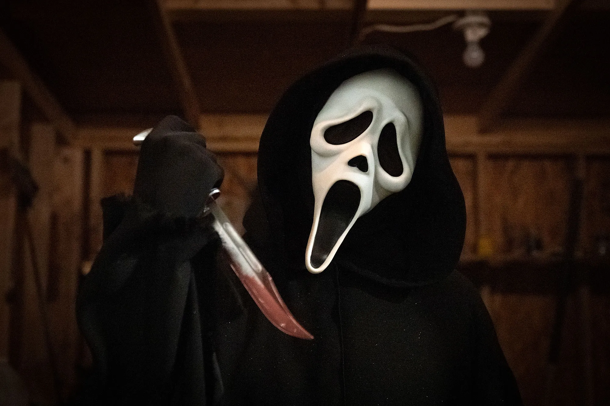 Spirit Halloween Releasing Ghostface Home Decor For Halloween 2025 ...